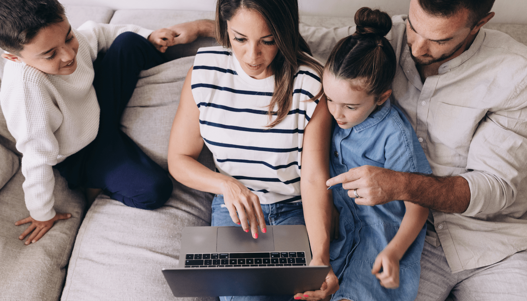 Rodinný rozpočet - vzor, príjmy a výdavky - Medium.sk